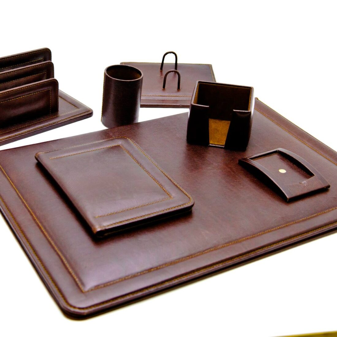 Set de bureau en cuir | Confection Maroquinerie Cuir Maroc ...